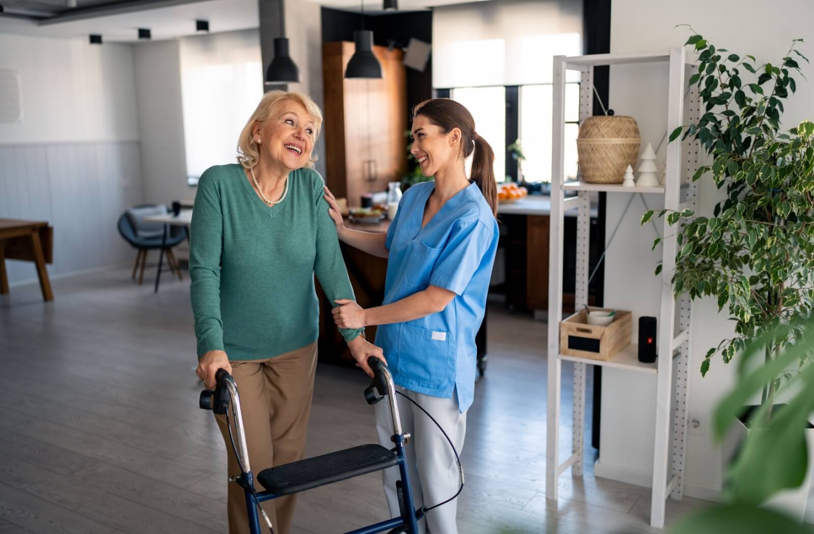 What Is Respite Care? | Allouez Senior Living | Frontida